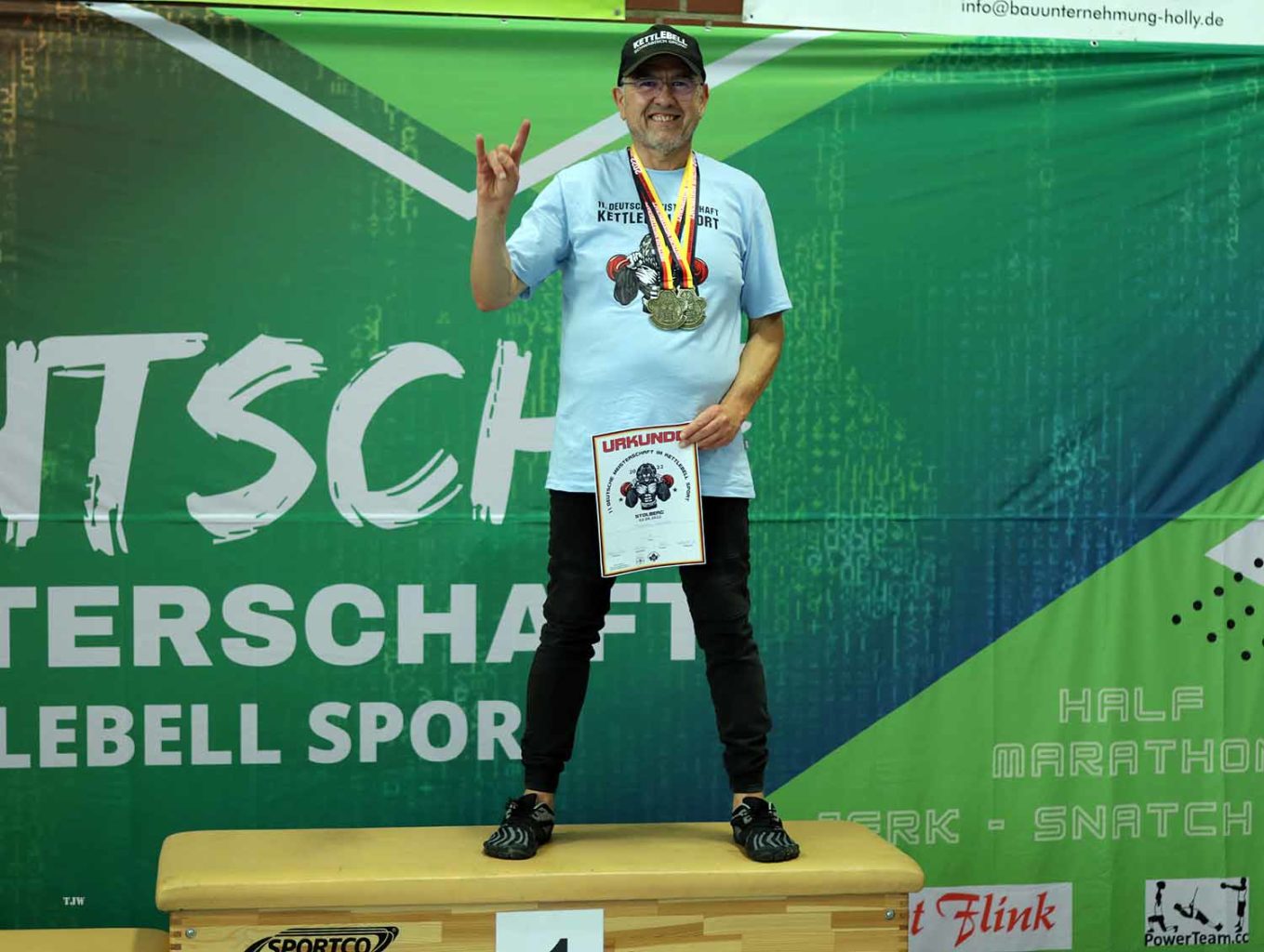 6 x Gold bei den deutschen Meisterschaften Kettlebellsport und 5 ...